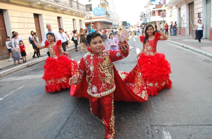 Exitosa coronación de los Reyes Infantiles del Carnaval de Veracruz ...