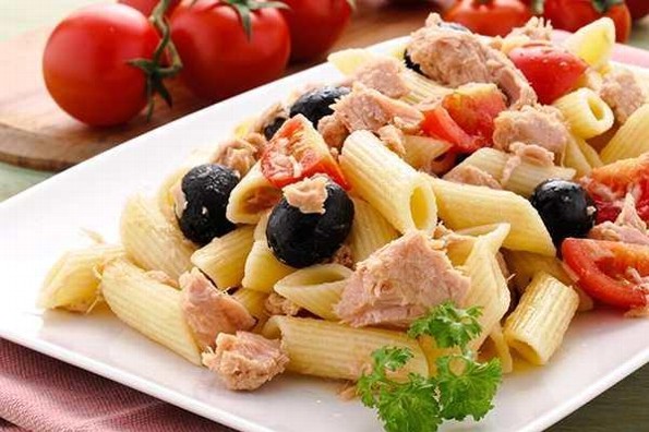 Receta de hoy: Pasta con atún | Fusión 90.1 FM - Siempre buena música